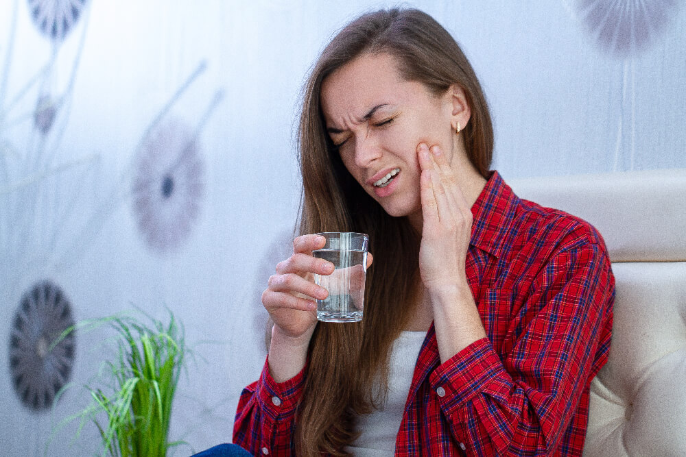 How To Reduce Sensitivity After Teeth Whitening Tips And Solutions
